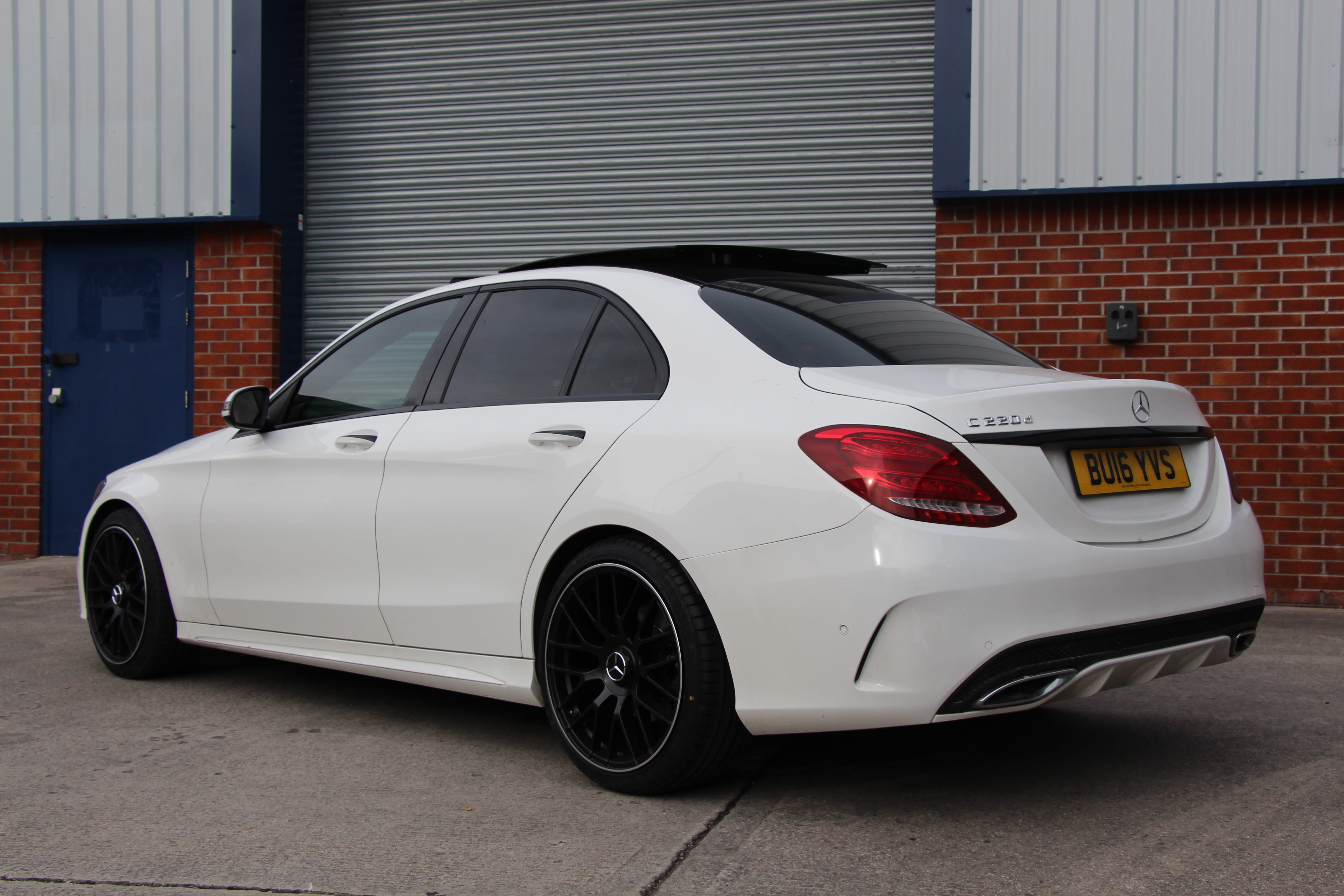 2016 (16) Mercedes-Benz C Class 2.1 C220d AMG Line (s/s) 4dr – ACG Motors